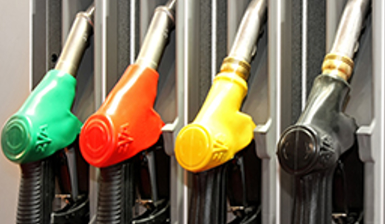 Five Driving Tips To Improve Fuel Efficiency - Teletrac Navman NZ